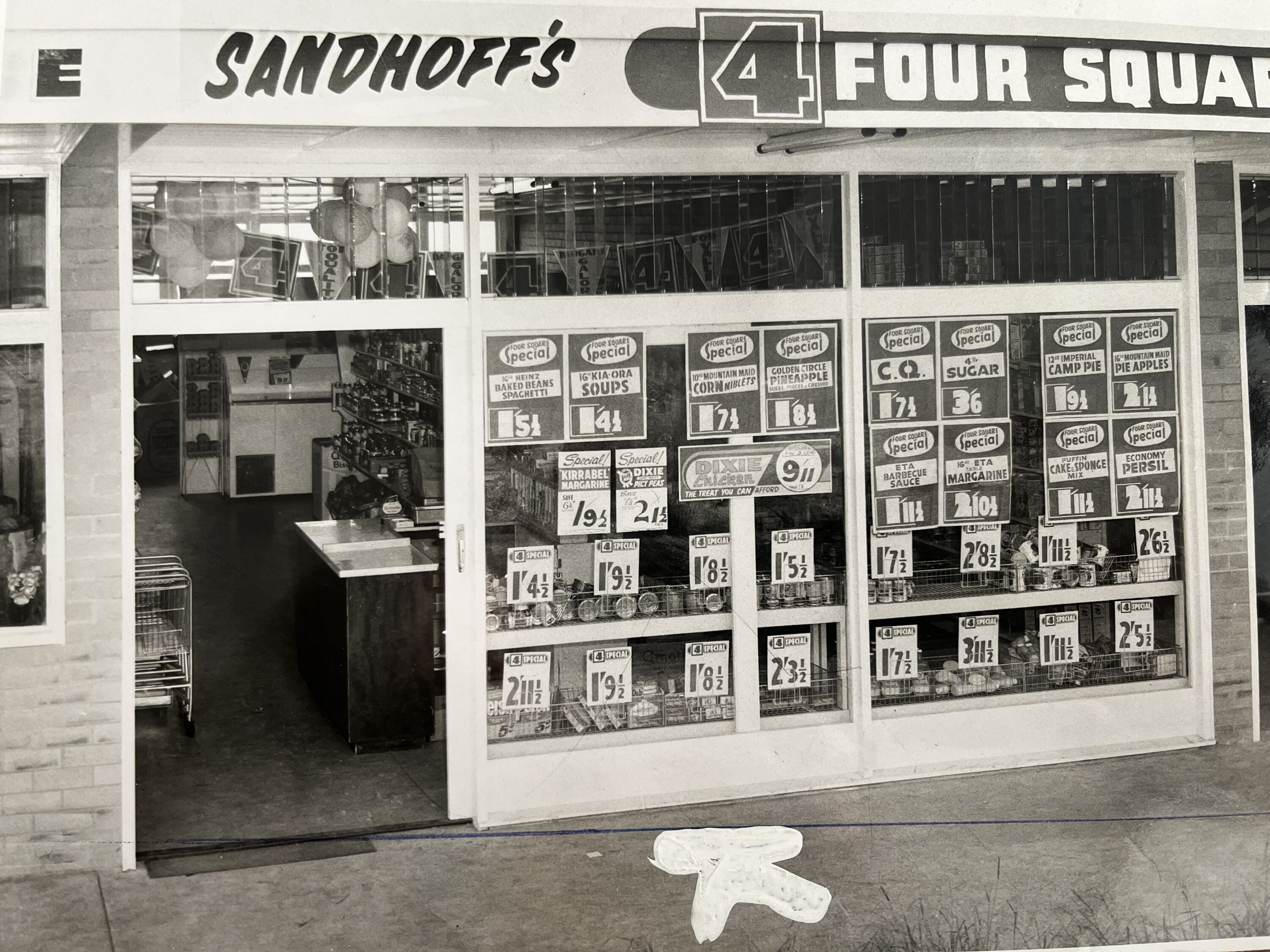 About us | Friendly Grocer