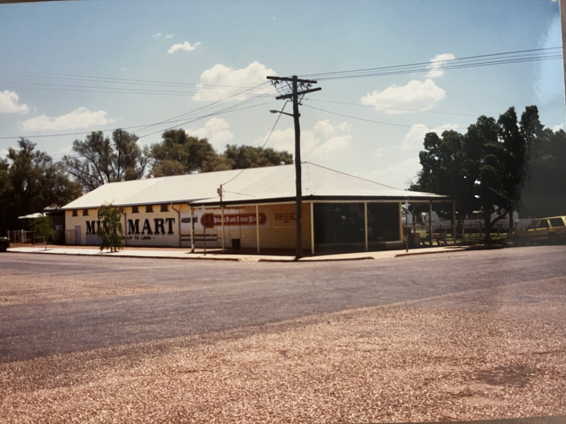 About us | Friendly Grocer